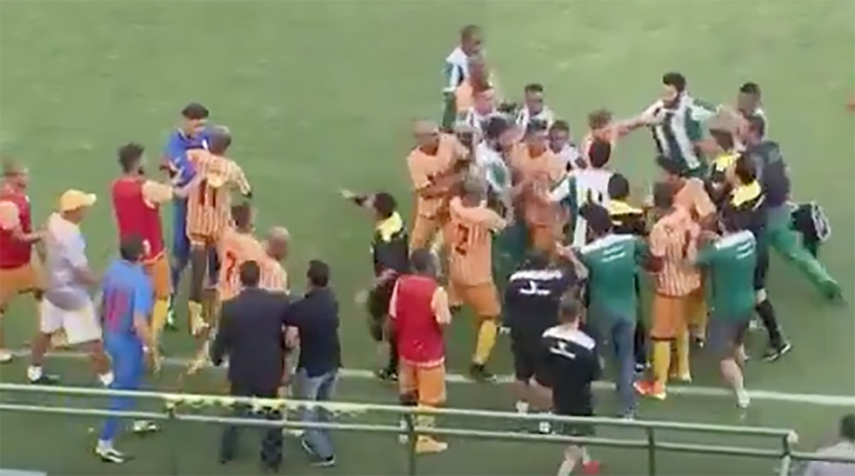 Brazilian soccer match descends into chaos as players brawl - Sports ...