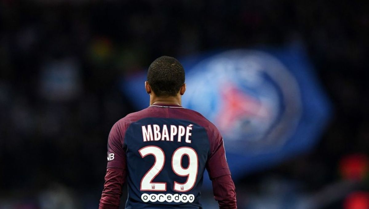Kylian Mbappe Records Frightening Speed Statistics in Paris Saint ...