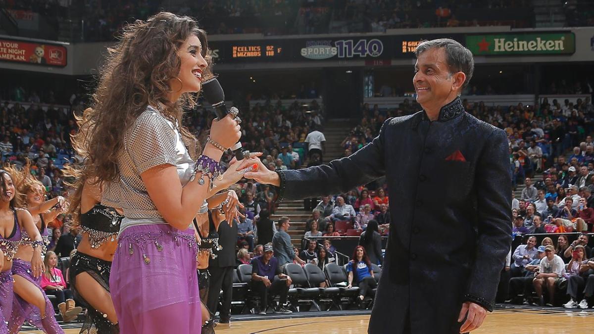 Sacramento Kings: Daughter of owner addresses critics - Sports Illustrated