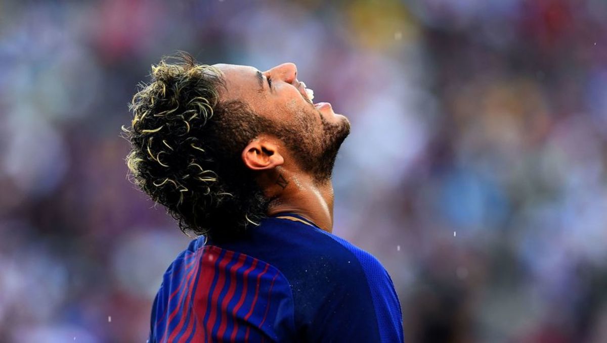 REVEALED: The Major Obstacle Standing in the Way of Neymar Signing PSG ...