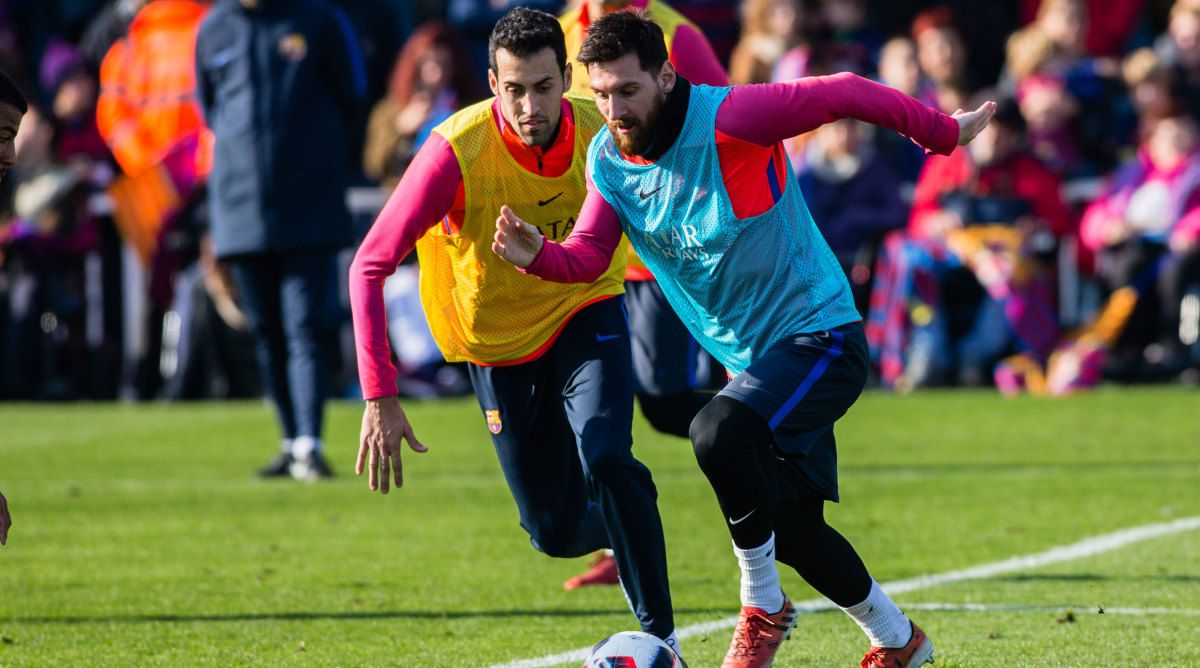 Lionel Messi scores ridiculous training goal (video) - Sports Illustrated