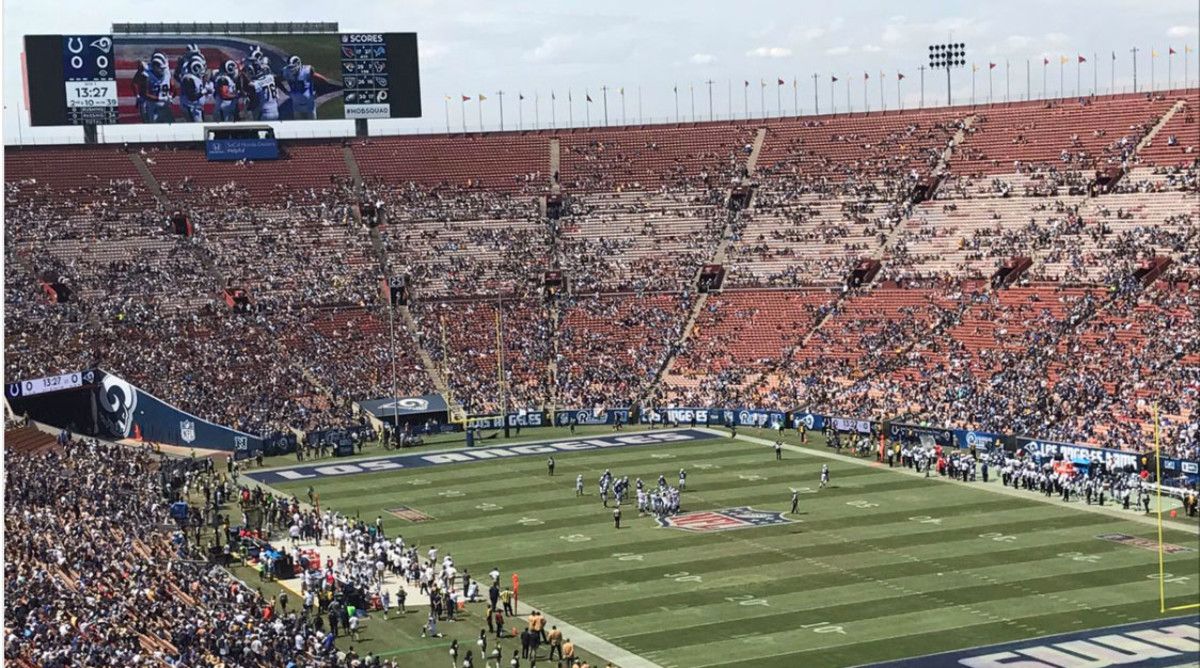 49ers, Rams each have tons of empty seats at kickoff (photos) - Sports ...