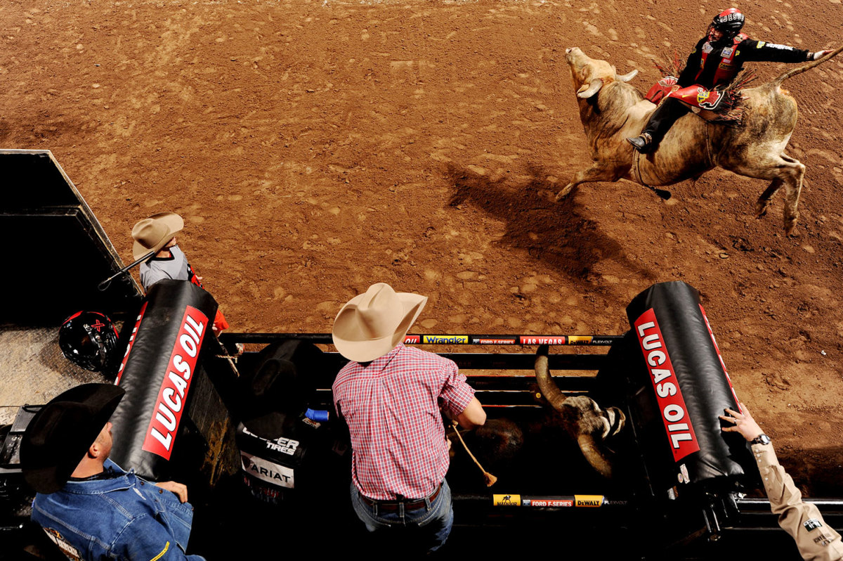 Professional Bull Riding: Oklahoma City - Sports Illustrated