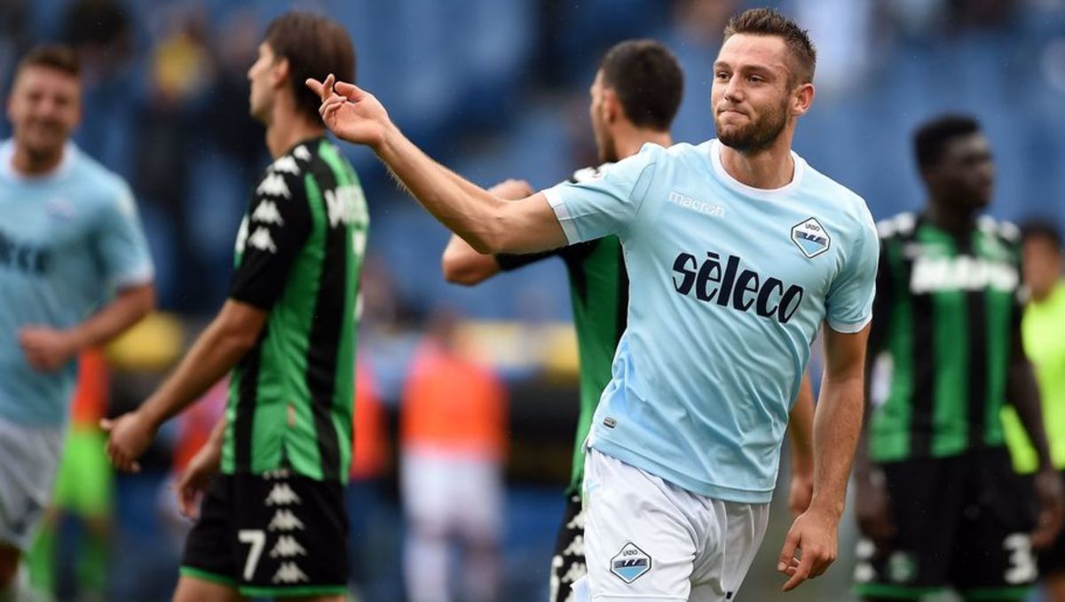 Liverpool Join Serie A Duo Juventus and AC Milan in Pursuit of Dutch ...