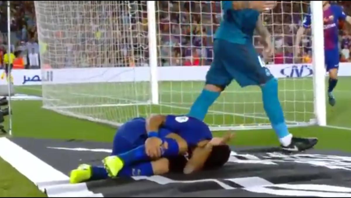 Sergio Ramos shows Luis Suarez what he thinks of his dive (VIDEO ...