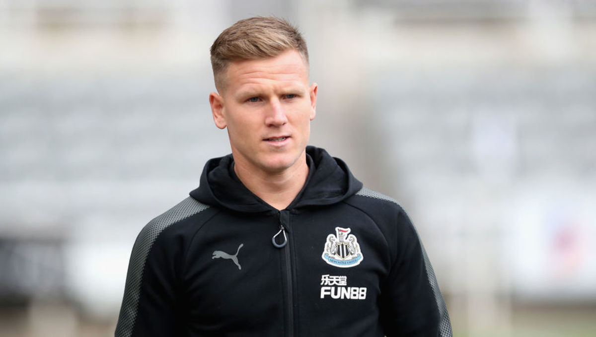 Newcastle's Matt Ritchie Set to Lose No Game Time as Winger Opts to ...