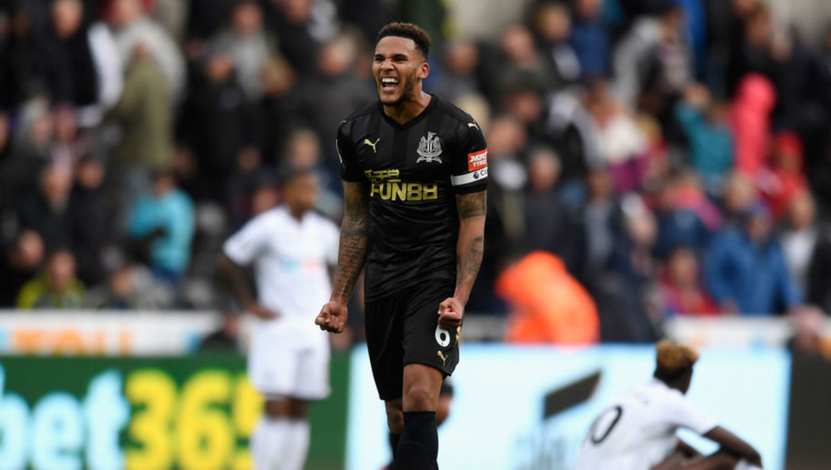Newcastle Captain Jamaal Lascelles Believes Magpies Will Be Tough to ...
