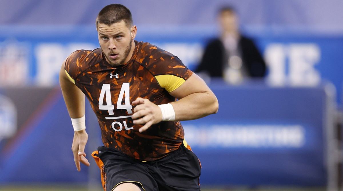 David Quessenberry wins George Halas award after non-Hodgkin's Lymphoma ...