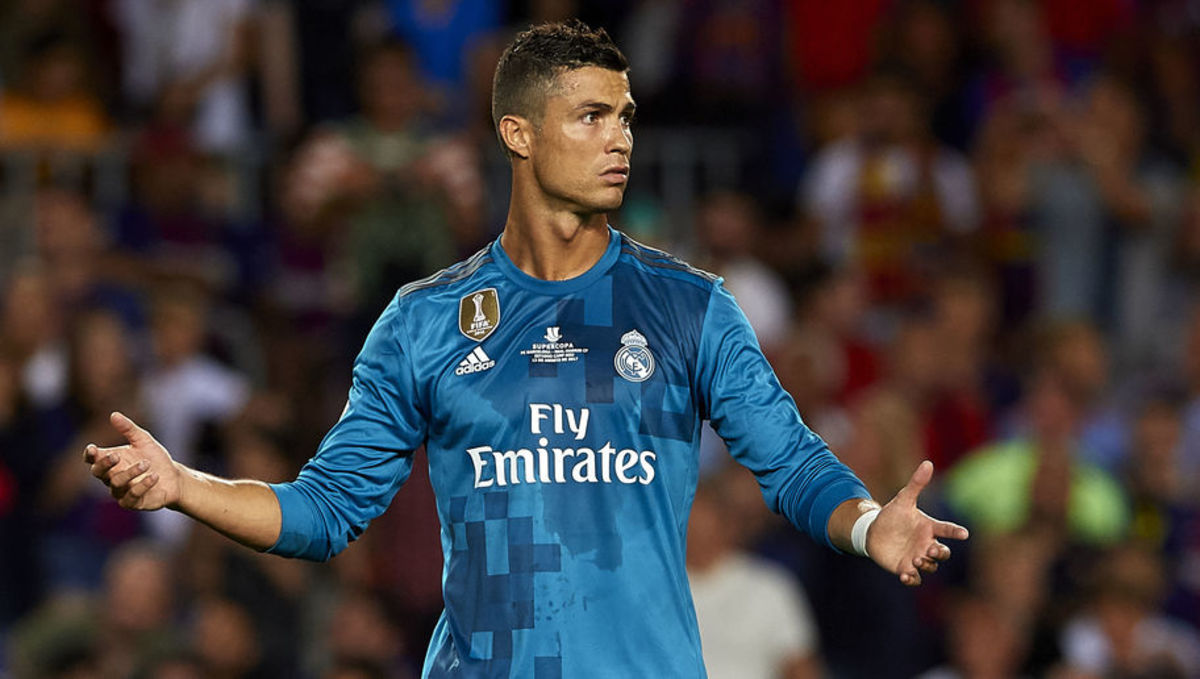 Cristiano Ronaldo hit with 5-game ban for pushing referee - Sports ...