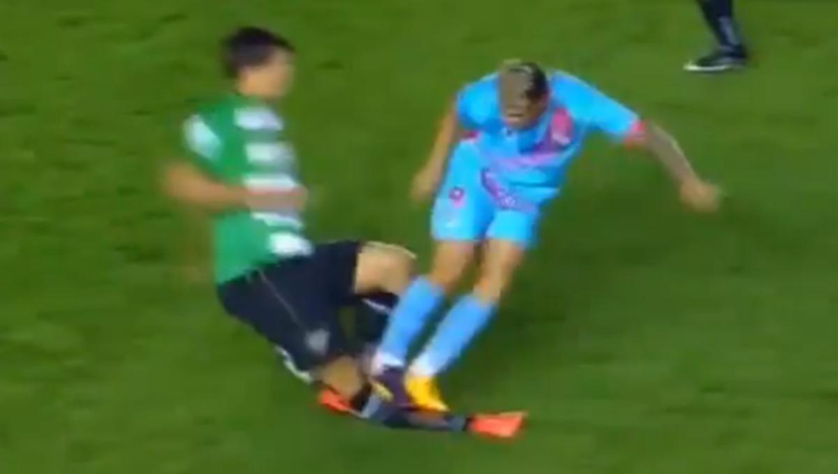 Argentina match features horrifying two-footed challenge (VIDEO ...