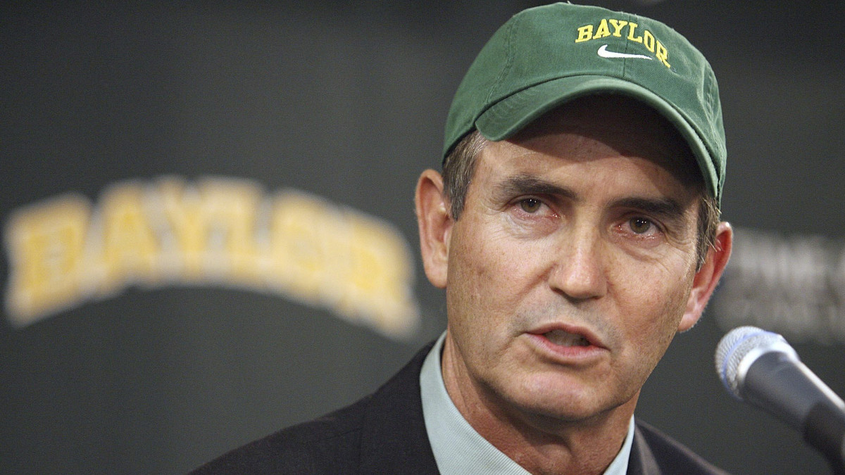 Baylor ordered to turn over documents in sex assault lawsuit - Sports ...