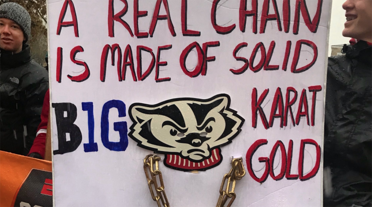 Wisconsin's best College GameDay signs - Sports Illustrated