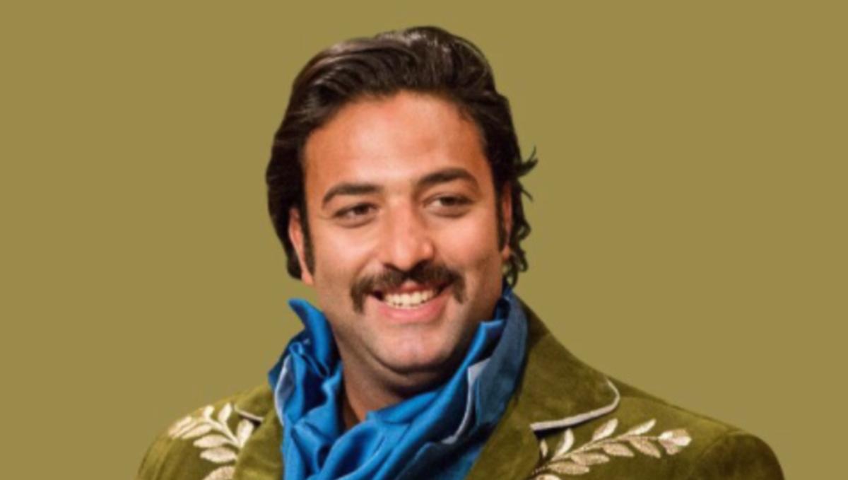 Premier League Cult Hero Mido Shows Off Outlandish New Look in ...