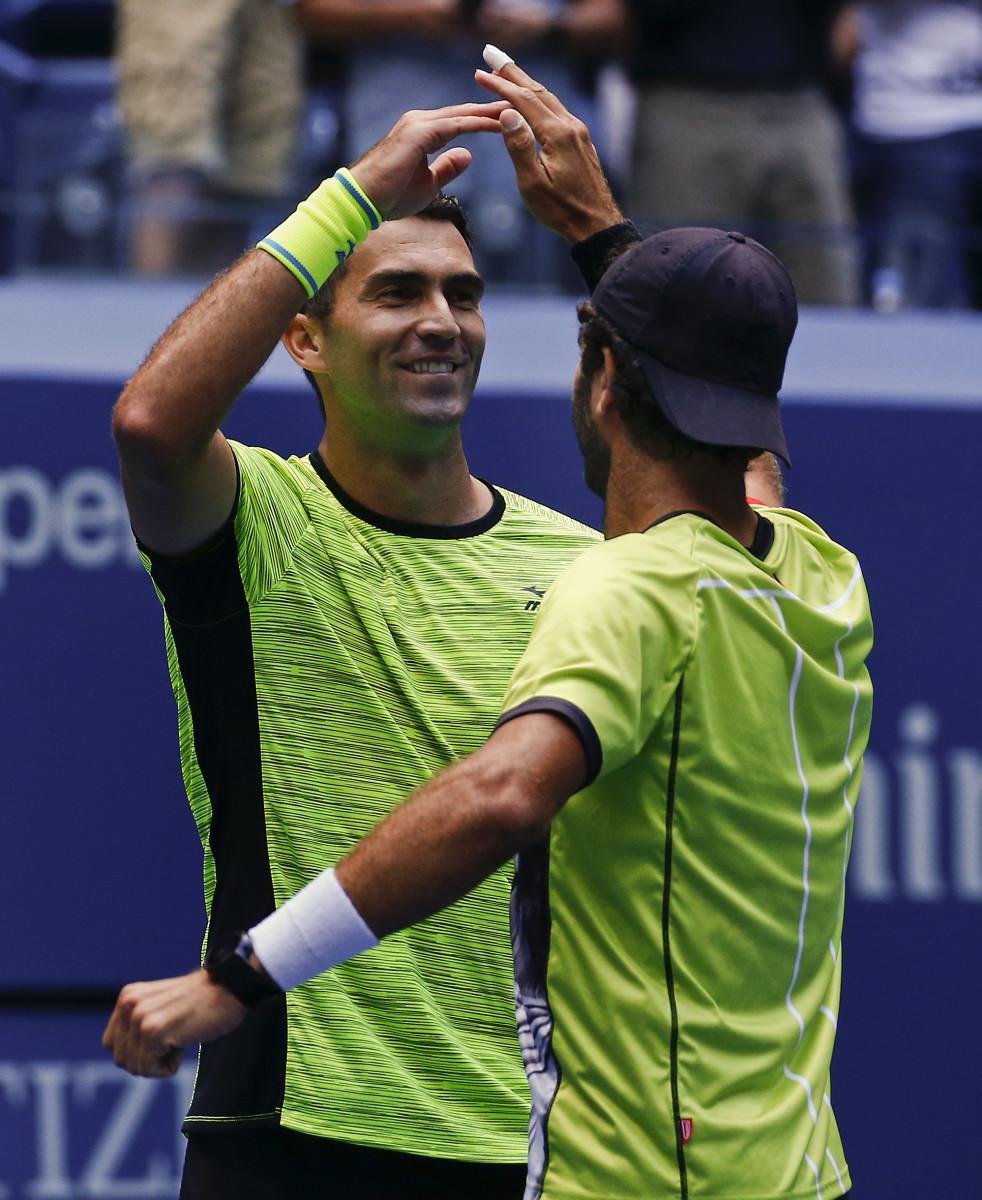 US Open doubles champ raises social issues with shirt, words - Sports ...