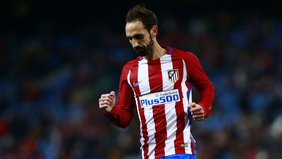 Juanfran Still Believes That Atletico Madrid Can Win Their First ...