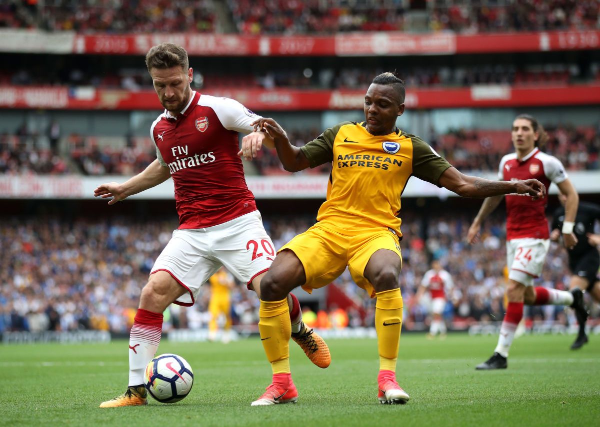 Arsenal 2, Brighton 0: Monreal strike ensures record breaking victory ...