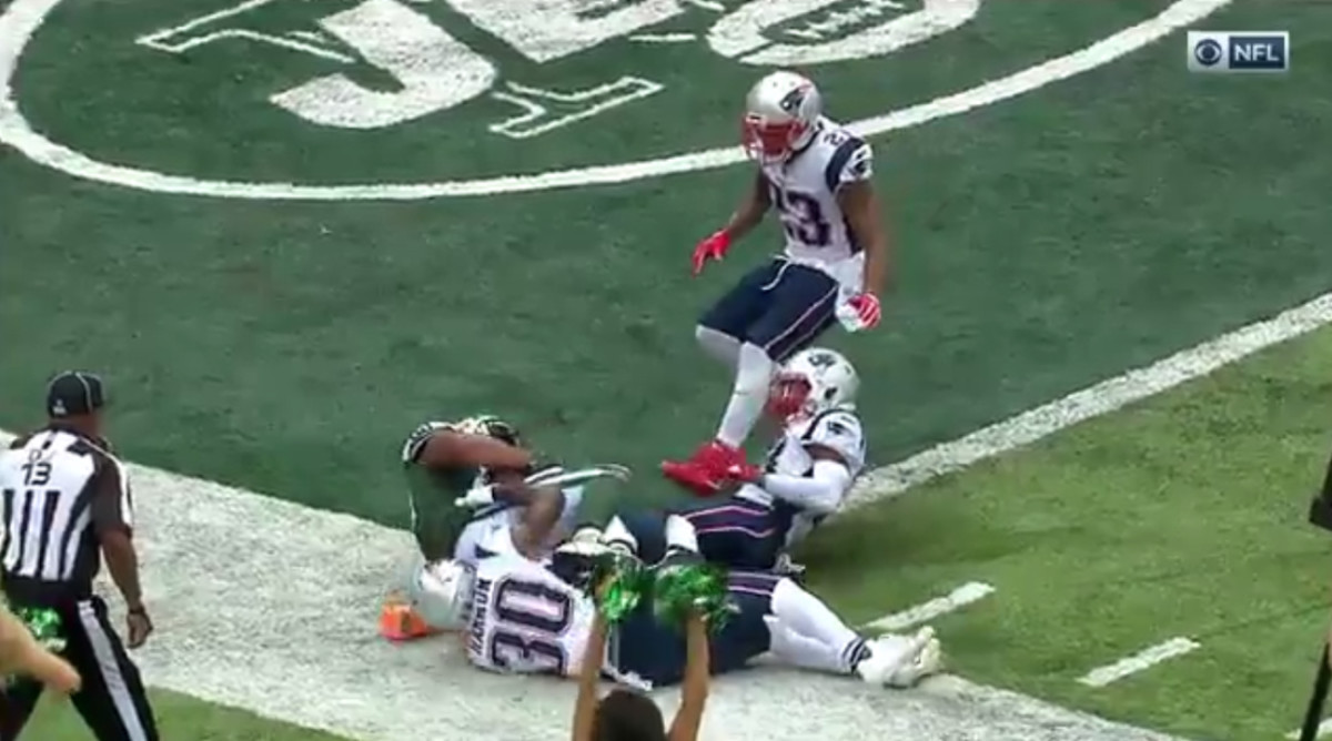 Watch: Jets lose touchdown on strange fumble call in end zone - Sports ...