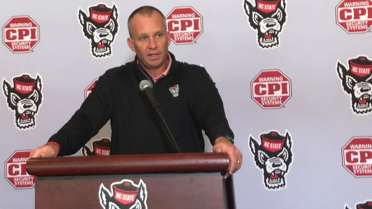 Doeren: 'We're going through challenges, but I love a challenge ...