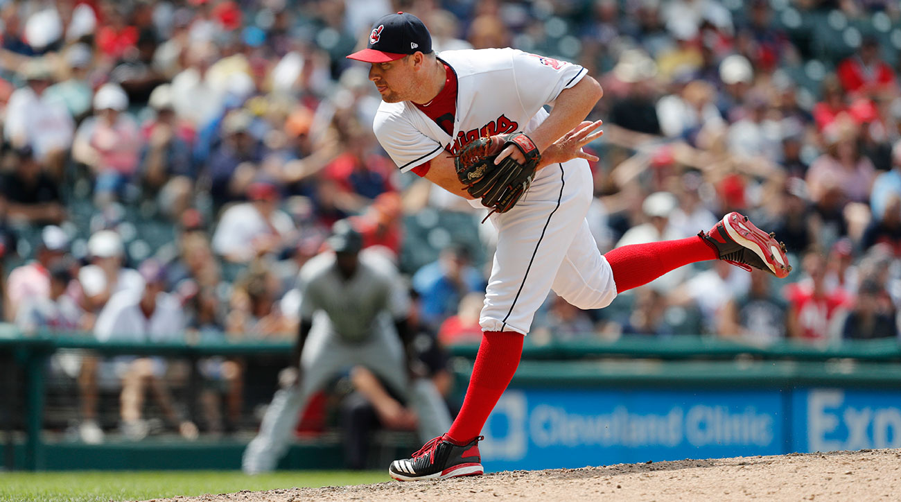 MLB free agency: Bryan Shaw should sign with the Twins - Sports Illustrated