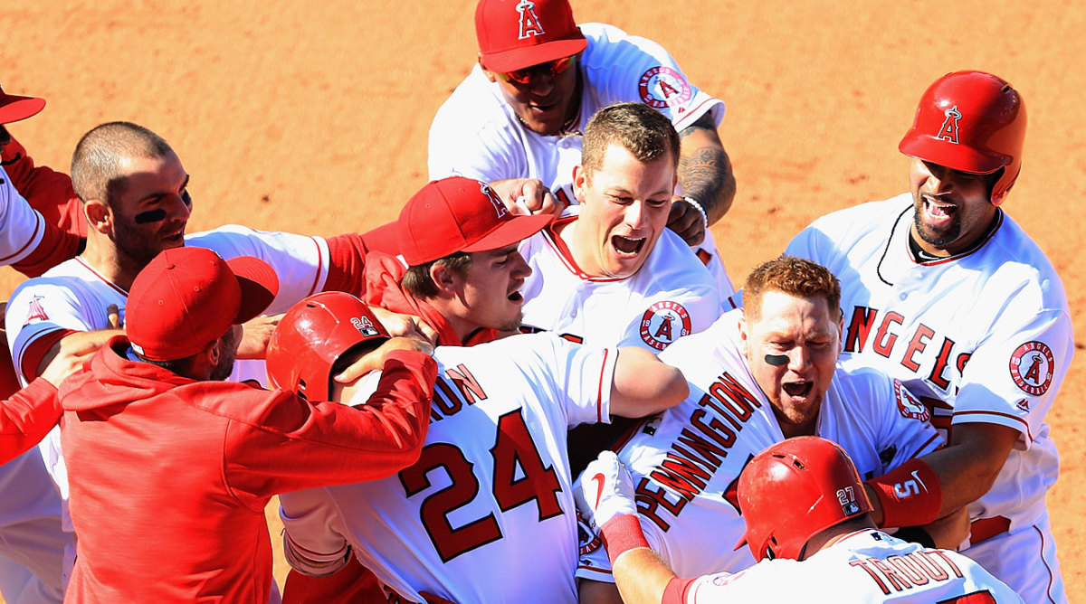 Los Angeles Angels (5–2, plus-6) - Sports Illustrated