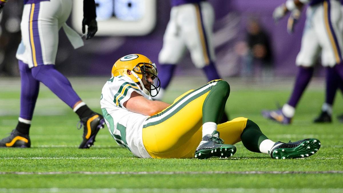 Aaron Rodgers injury news: Packers QB says surgery went well - Sports ...