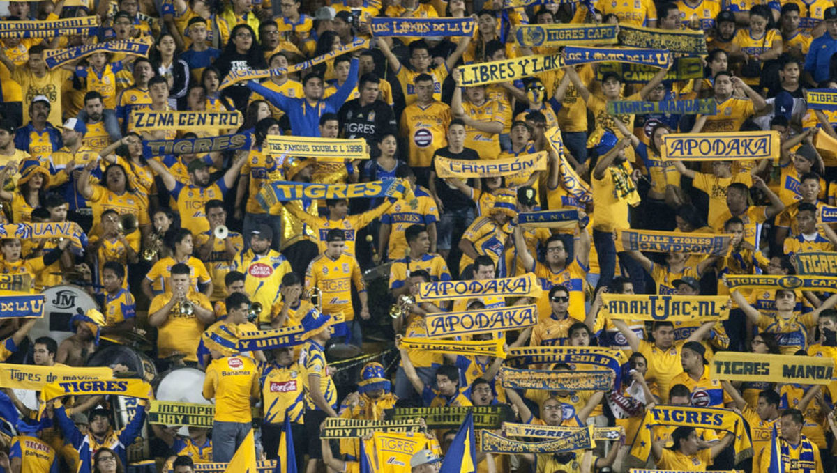 ENORMES | El gesto que tuvo Tigres con uno de sus fanáticos en la final ...