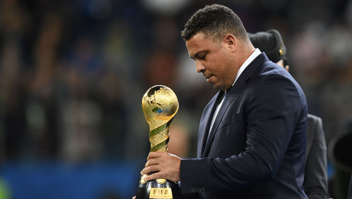 Brazil Legend Ronaldo Picks His Dream Starting XI and It's Just as ...