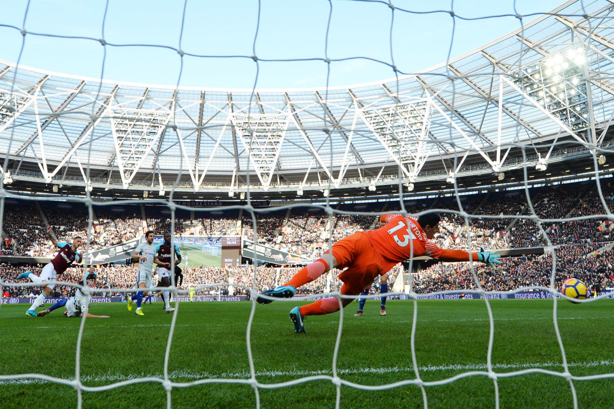 David Moyes Has 'Compassion' for Fuming Joe Hart as Keeper Dropped in ...