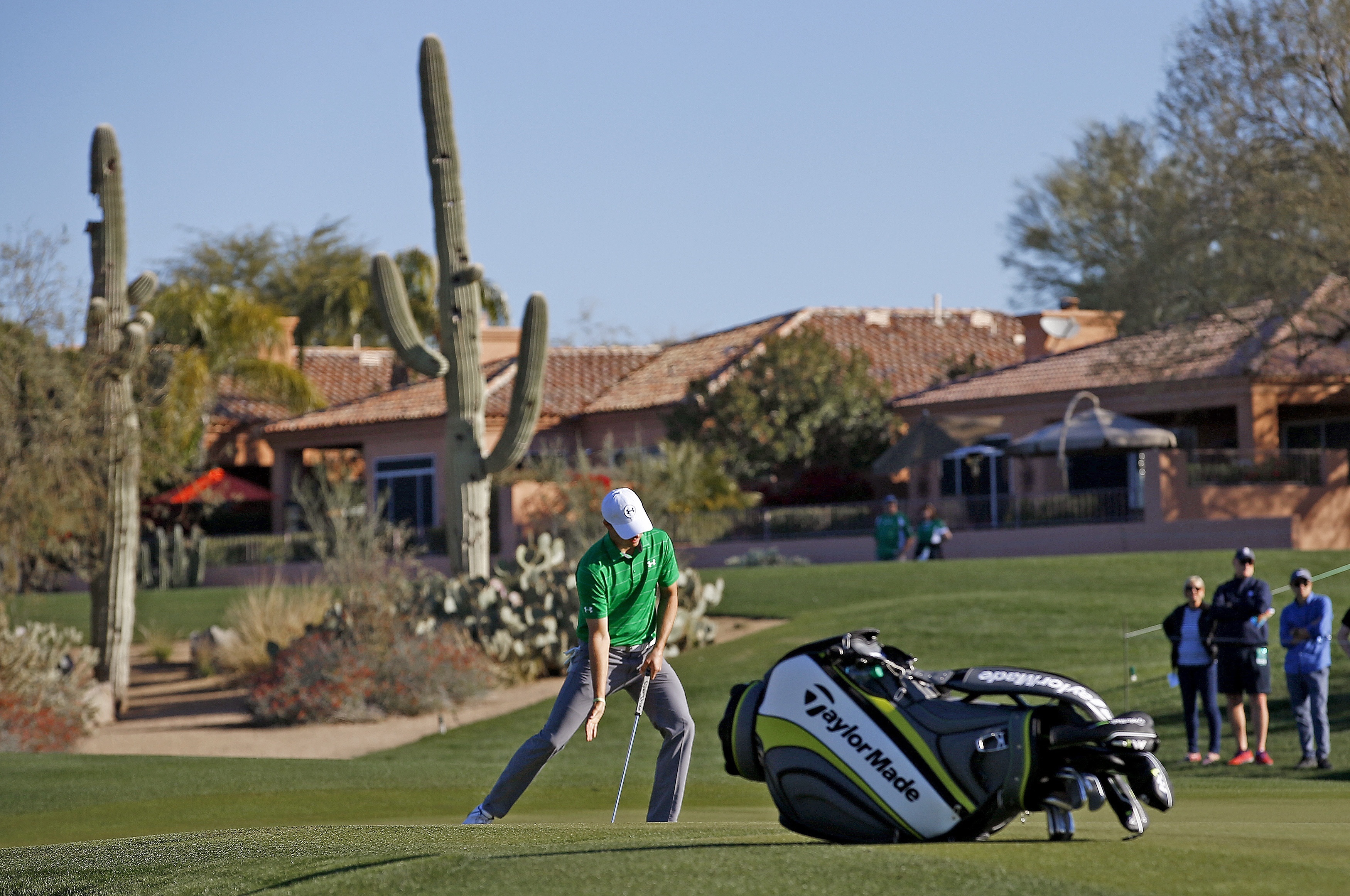 An takes Phoenix Open lead in front of record 204,906 fans - Sports ...