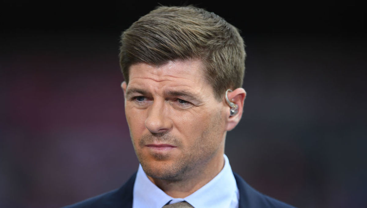 Liverpool Fans Outraged at Steven Gerrard's Game Face in Pro Evolution ...