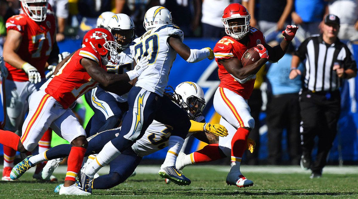 Kareem Hunt: Chiefs Star RB Talks Life as an NFL Rookie - Sports ...