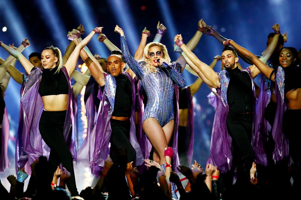 Lady Gaga's Super Bowl LI Halftime Show - Sports Illustrated