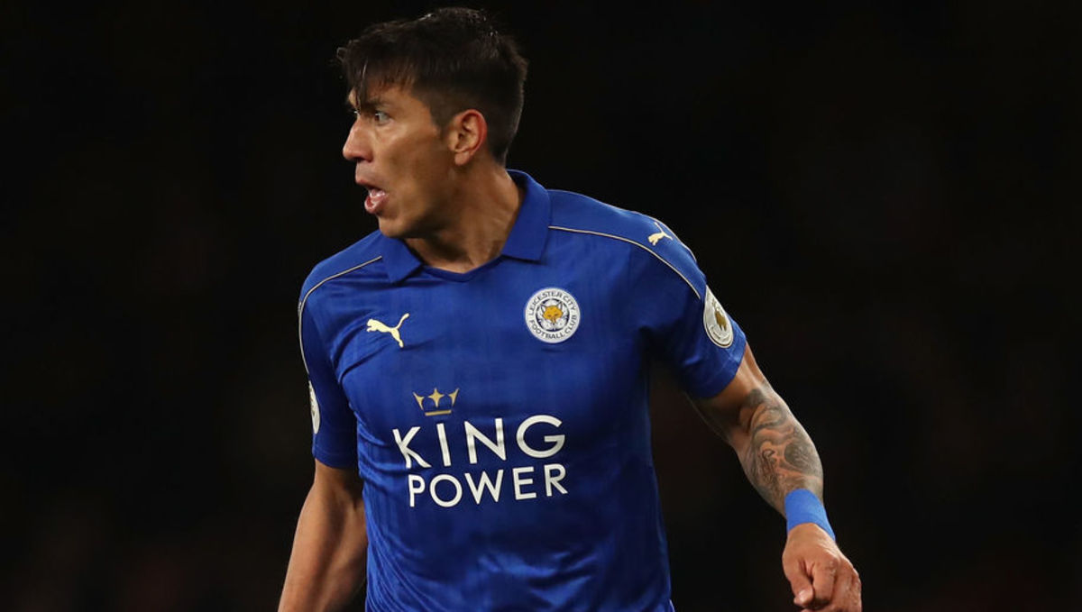 Leonardo Ulloa Signs New 2-Year Deal to Remain at Leicester City ...