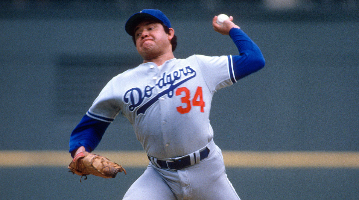 Dodgers should retire jersey of Fernando Valenzuela - Sports Illustrated