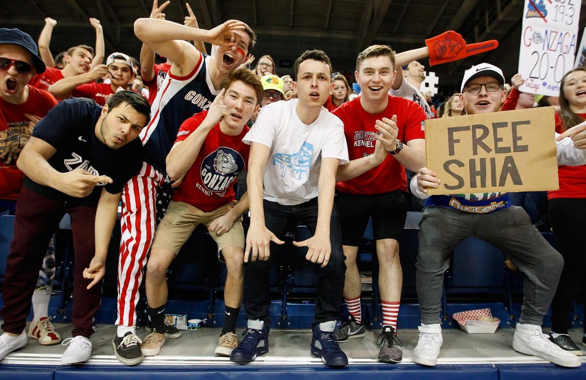 College Basketball Superfans - Sports Illustrated