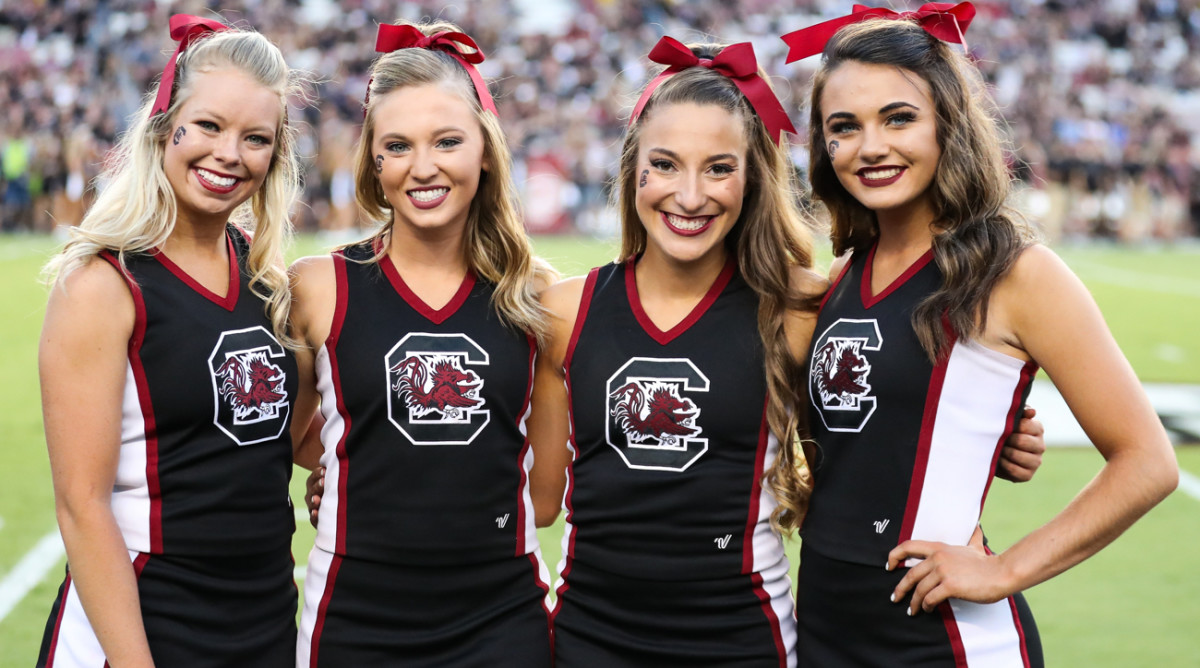 Watch Outback Bowl: Michigan vs. South Carolina online, live stream ...