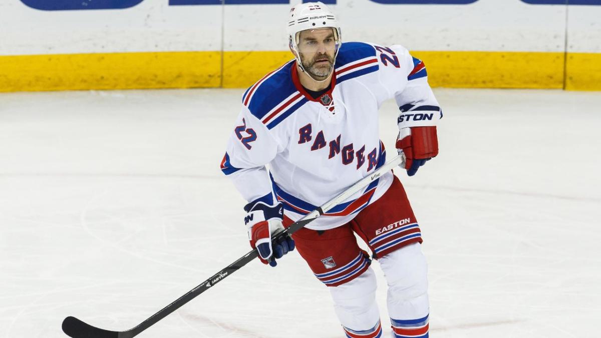 New York Rangers' Dan Boyle curses out reporter: 'Nobody likes you ...