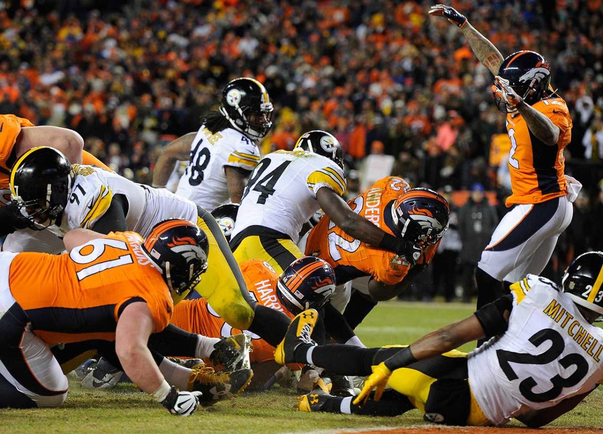 Monday's A.M. Hot Clicks: Rachel Hilbert; NFL Playoff Madness - Sports ...