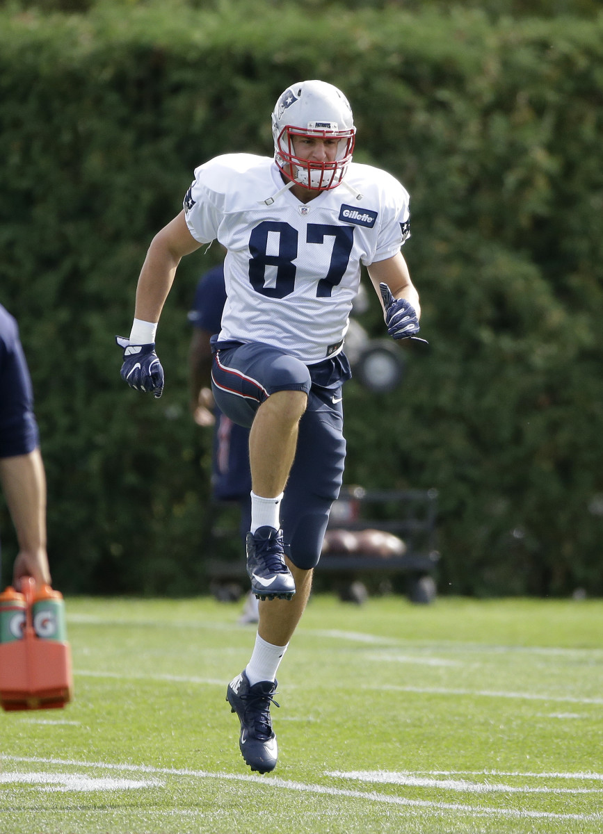 Gronkowski active, set to make season debut vs. Texans - Sports Illustrated