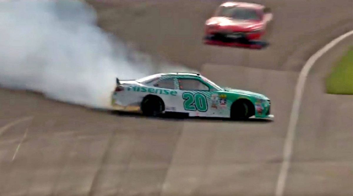 NASCAR driver saves his car from a 200 MPH drift - Sports Illustrated
