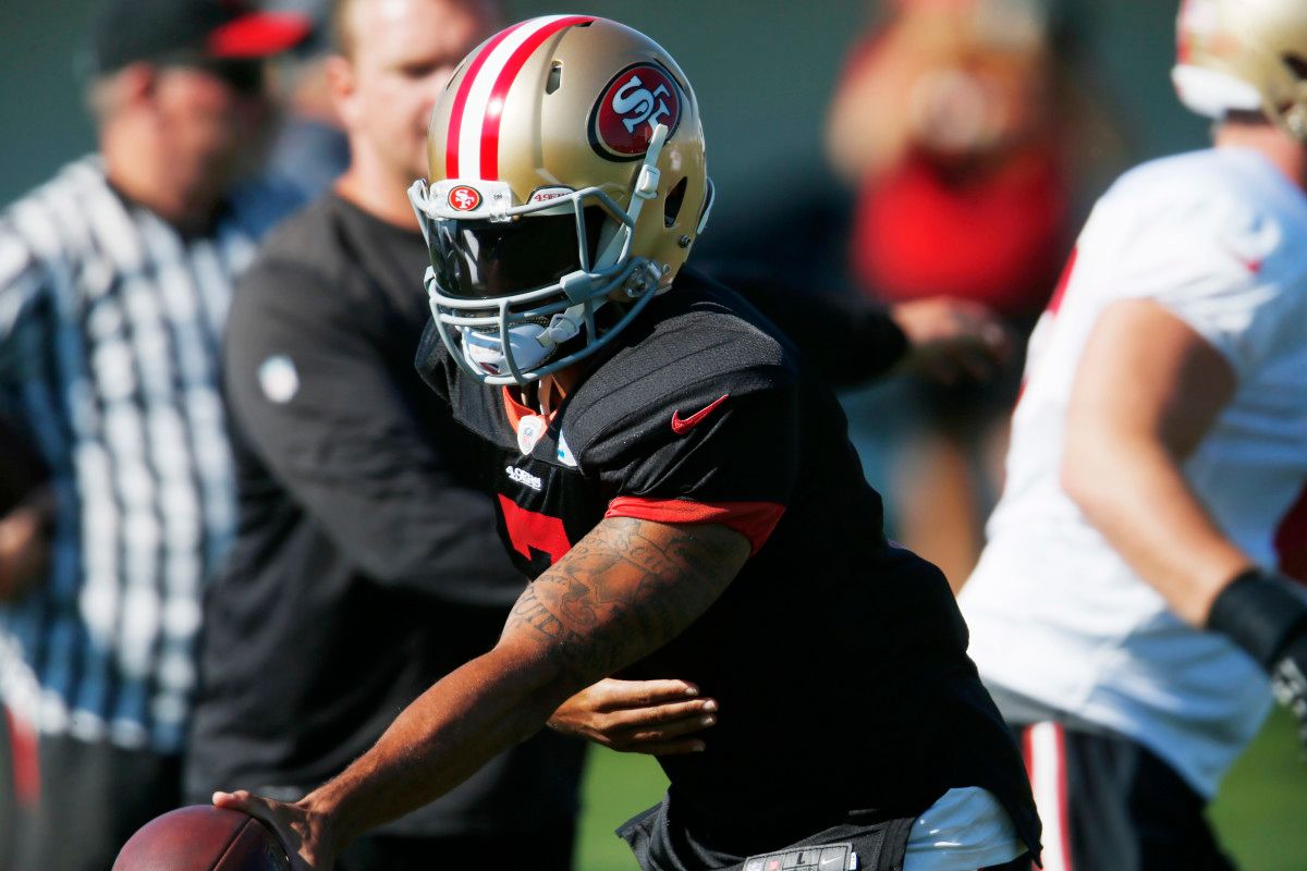 49ers QB Colin Kaepernick resumes throwing during practice - Sports ...