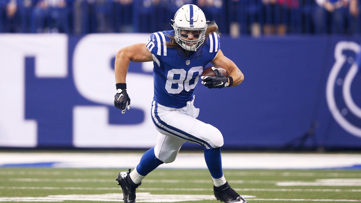 Coby Fleener, New Orleans Saints agree to five year contract - Sports ...