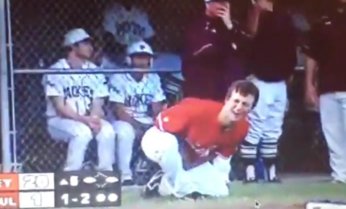 High school baseball player dabs after foul ball to crotch - Sports ...
