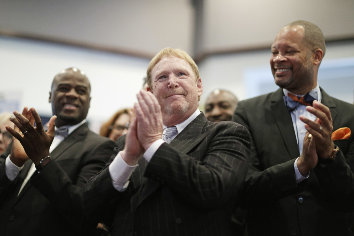 Raiders owner Mark Davis makes presentation to NFL owners - Sports ...