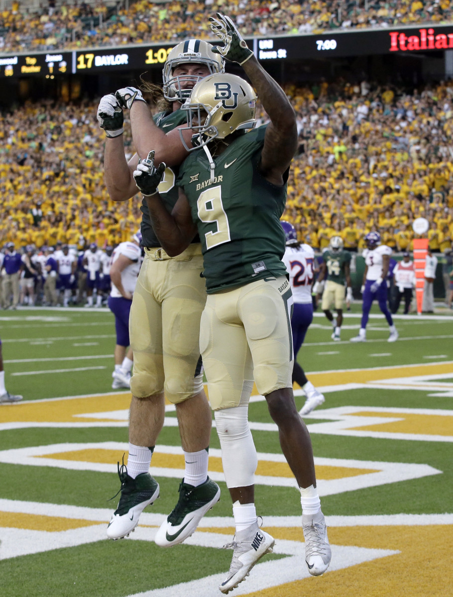 Russell 4 TD passes, No. 23 Baylor rolls 55-7 over Demons - Sports ...