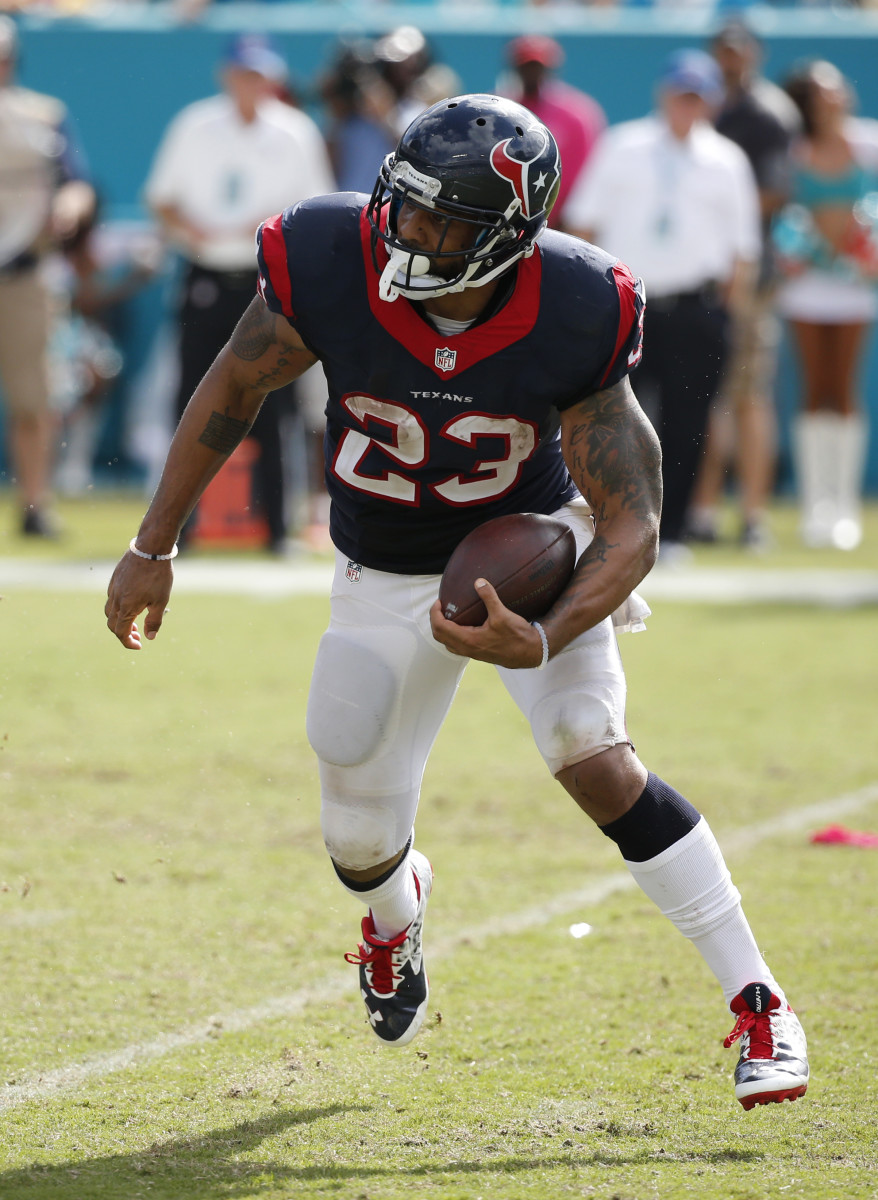 AP source: Ex-Pro Bowl RB Foster reaches deal with Dolphins - Sports ...