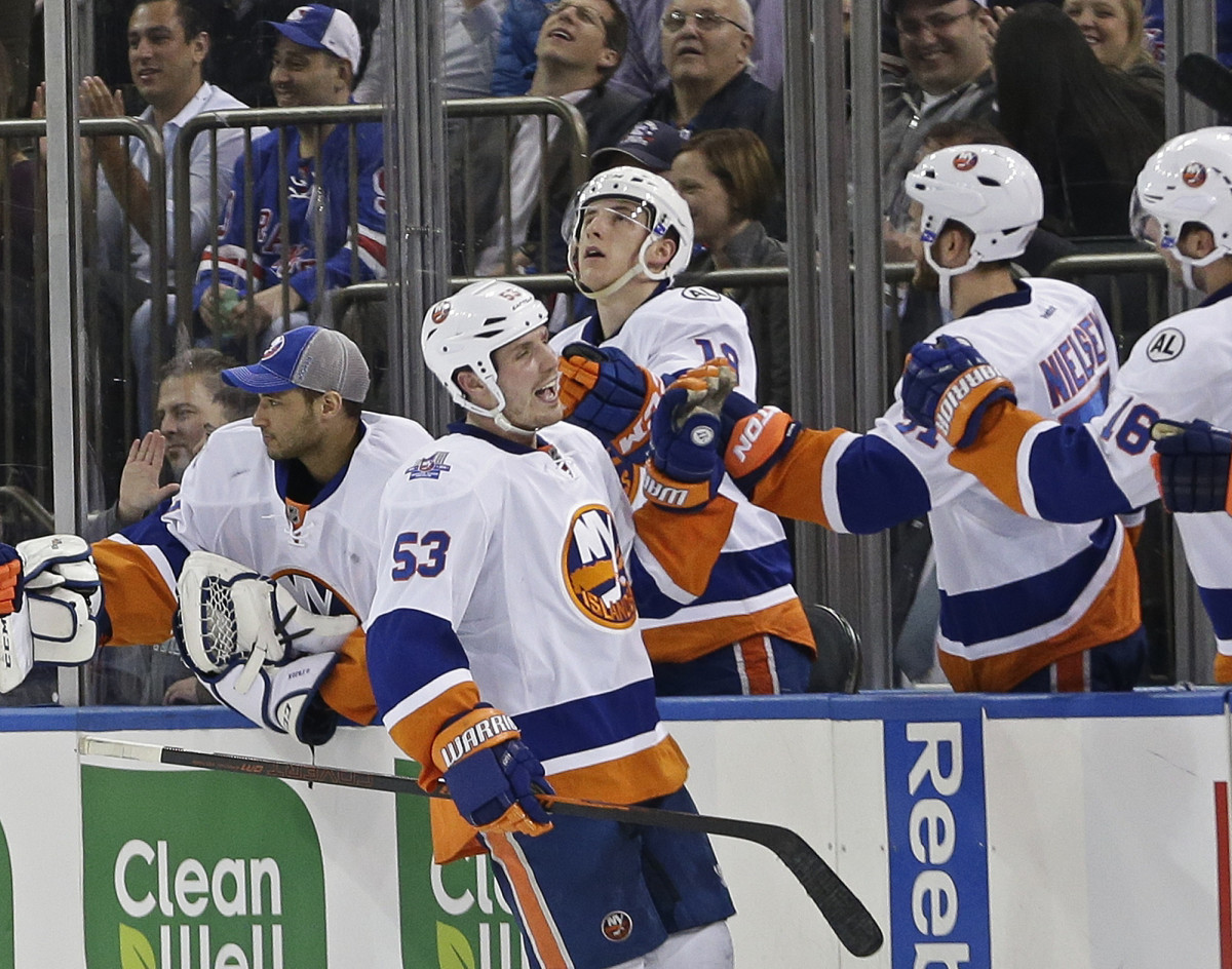 Islanders finish season sweep of Rangers with 4-1 win - Sports Illustrated