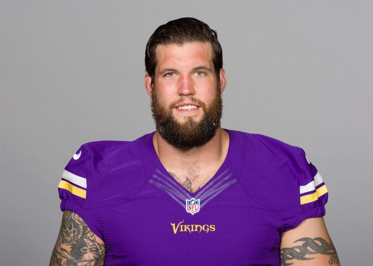 Newcomer Boone brings needed edge to Vikings offensive line - Sports ...