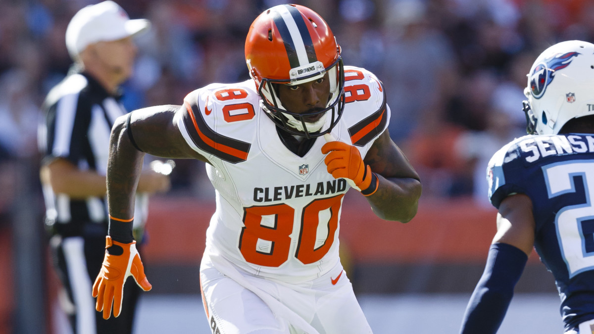 Cleveland Browns: Dwayne Bowe released - Sports Illustrated