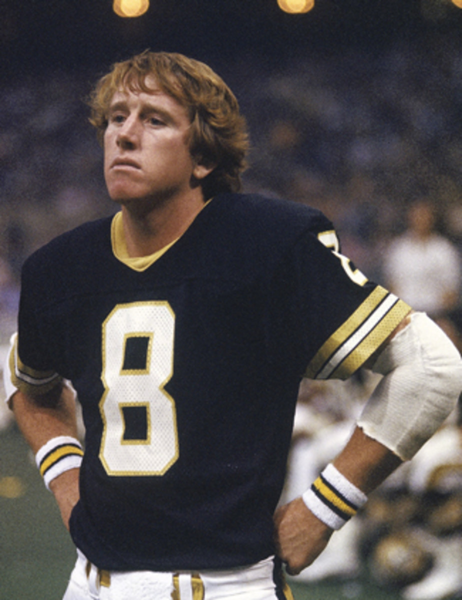 Archie Manning: The Legacy Of A Football Legend Archie Manning: The Legacy Of A Football Legend